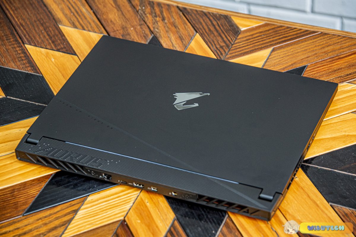 review Gigabyte AORUS 15 - laptop gaming cao cấp của Gigabyte